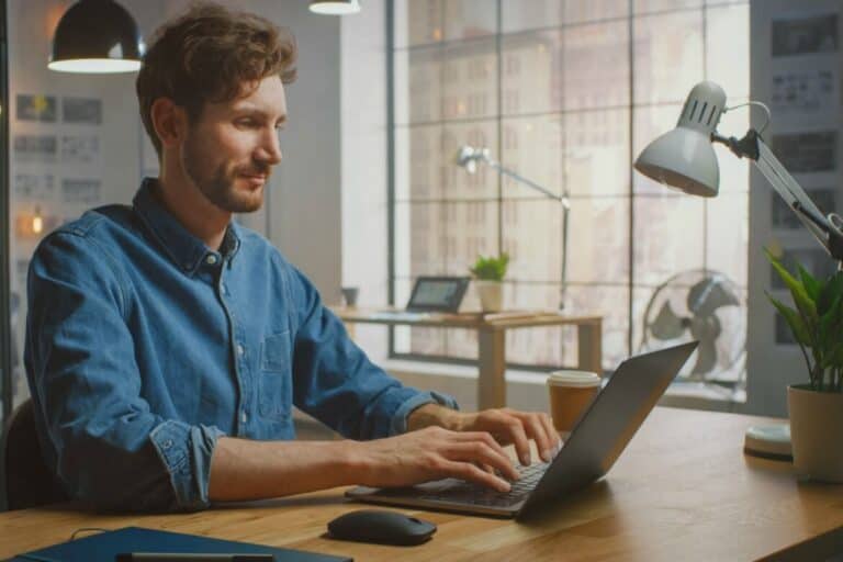 7 Online Data Entry Jobs to Make Money from Home