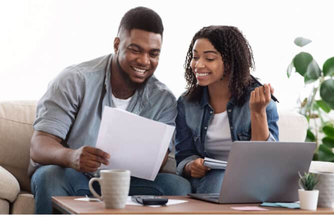 How to Save Money Fast on a Low Income | 10 Proven Methods